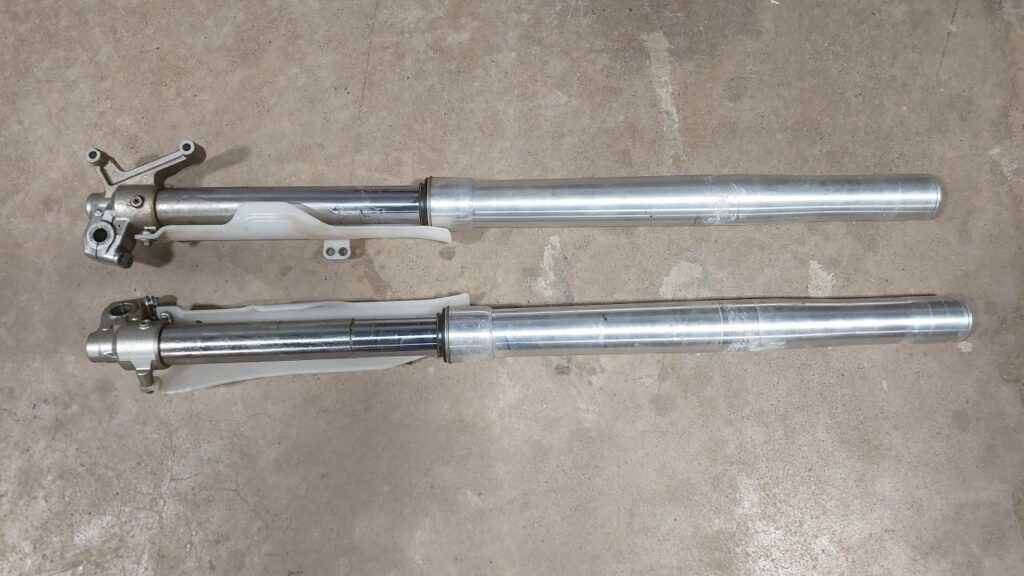 2009 – 2020 Kawasaki KLX 250 Front Forks L+R | Cross Roads Cycle Sales