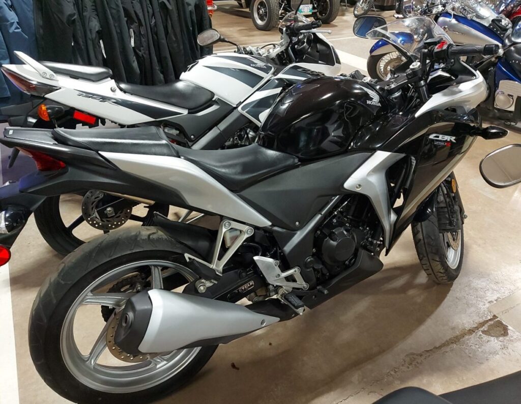 Home [crossroadscycle.net]