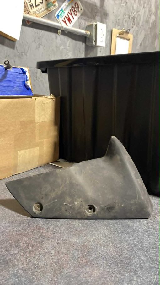 2004-2005 NINJA ZX10R ENGINE COVER PLASTIC | Cross Roads Cycle Sales