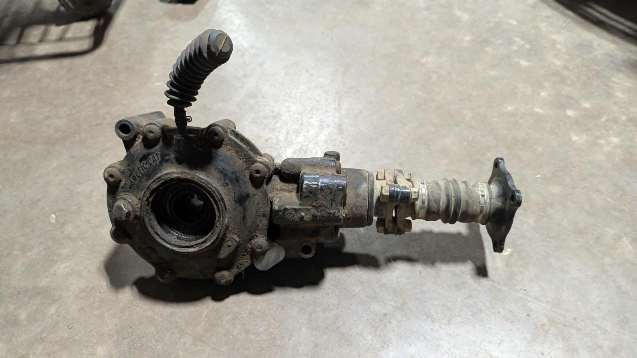 2015-17 ALTERRA 550 XT GEARCASE,FRONT-ASSEMBLY | Cross Roads Cycle Sales